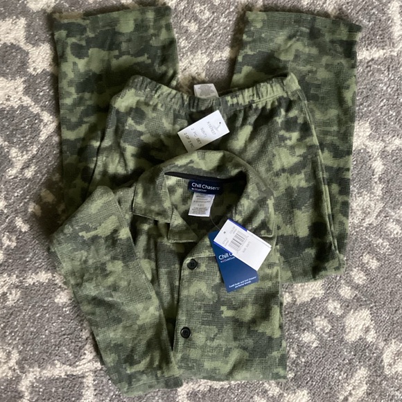 Cuddl Duds | Pajamas | Chill Chasers By Cuddl Duds Camo Pajamas | Poshmark